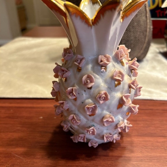 Accents | Lefton Mid Century 195s Pineapple Flower Vase With Blush Pink ...